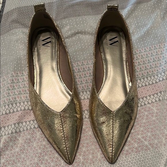 Worthington | Shoes | Gold Pointed Toe Flats | Poshmark